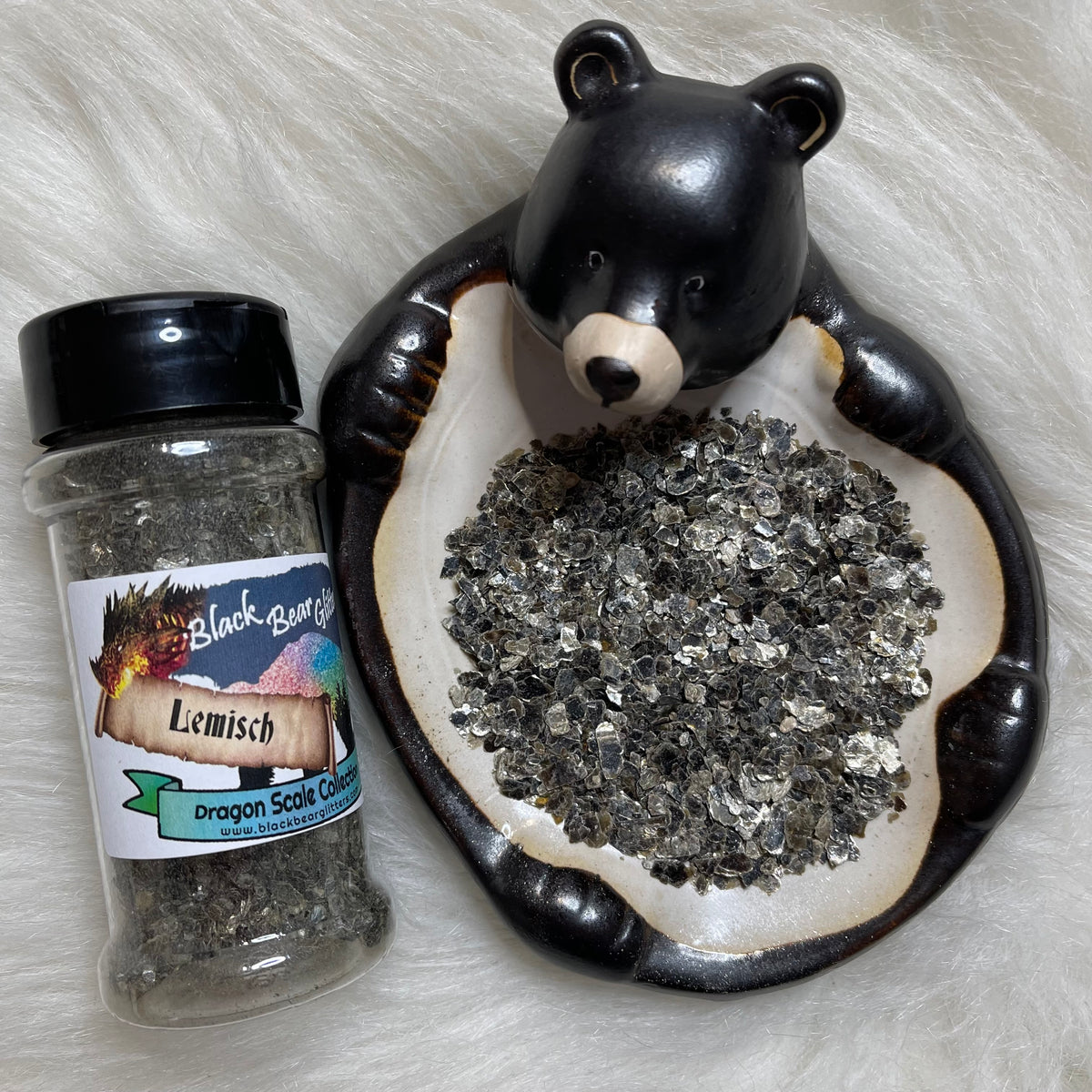 Lemisch Dragon Scale – Black Bear Glitters